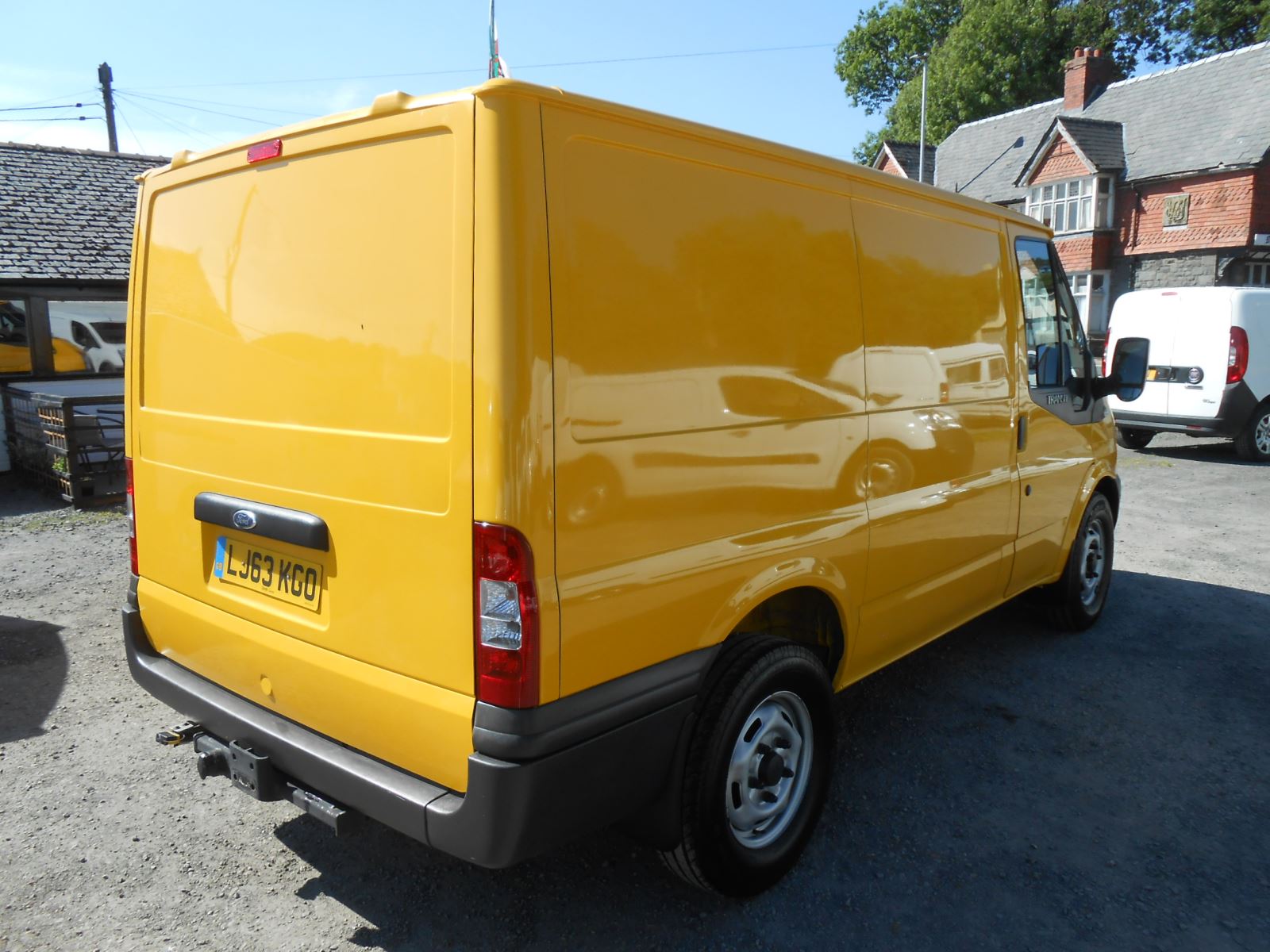 Ford Transit 2.2 TDCi 125 T330 SWB car for sale Llanidloes Powys Mid ...